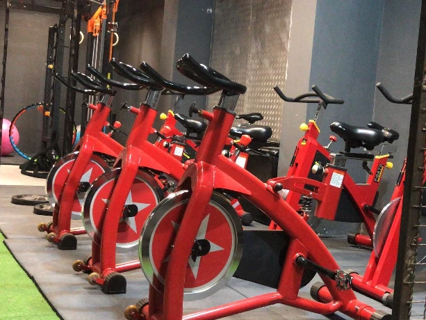 باشگاه بارمان شعبه شریعتی - سایت بدنسازی